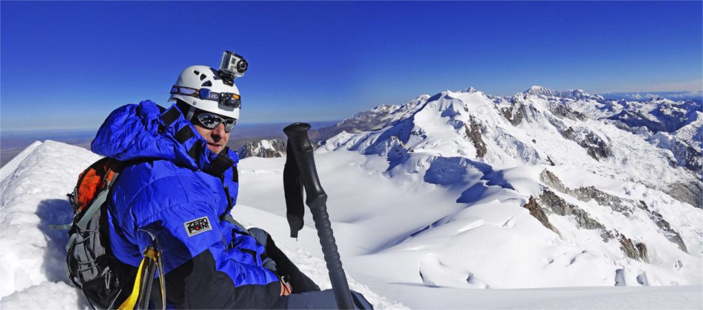 Climbing Chachacomani (4 days) - Bolivian Mountain Guides