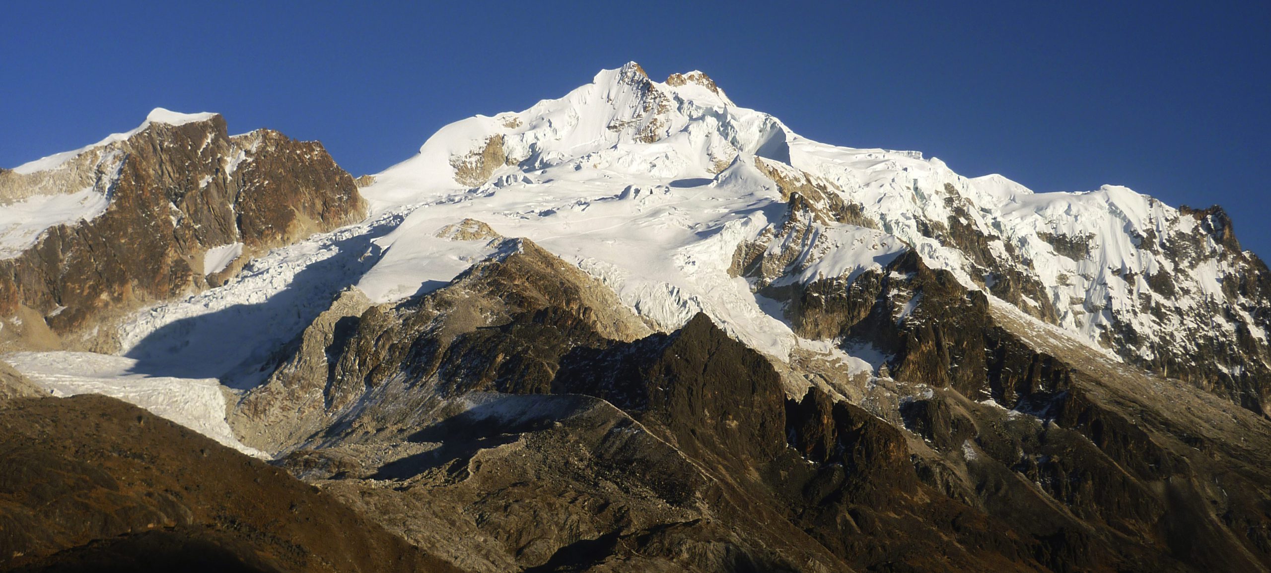Chachacomani – Huayna Potosí (7 days) – Bolivian Mountain Guides