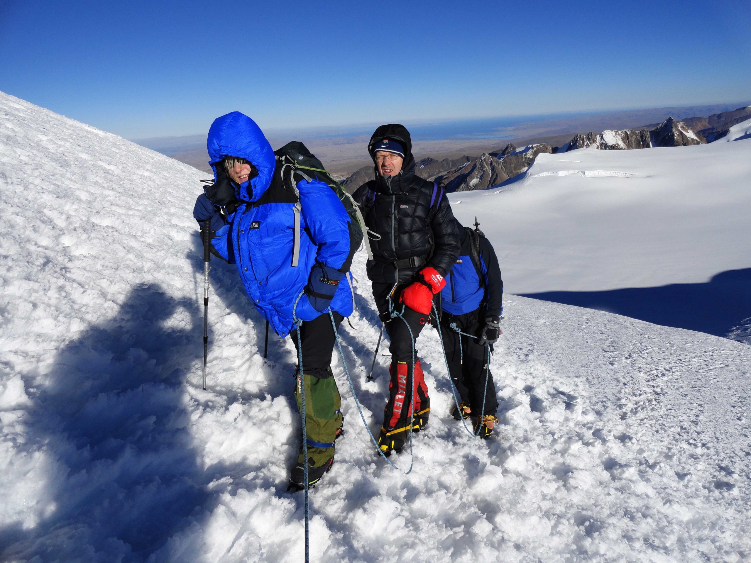 Climbing Chachacomani (4 days) – Bolivian Mountain Guides